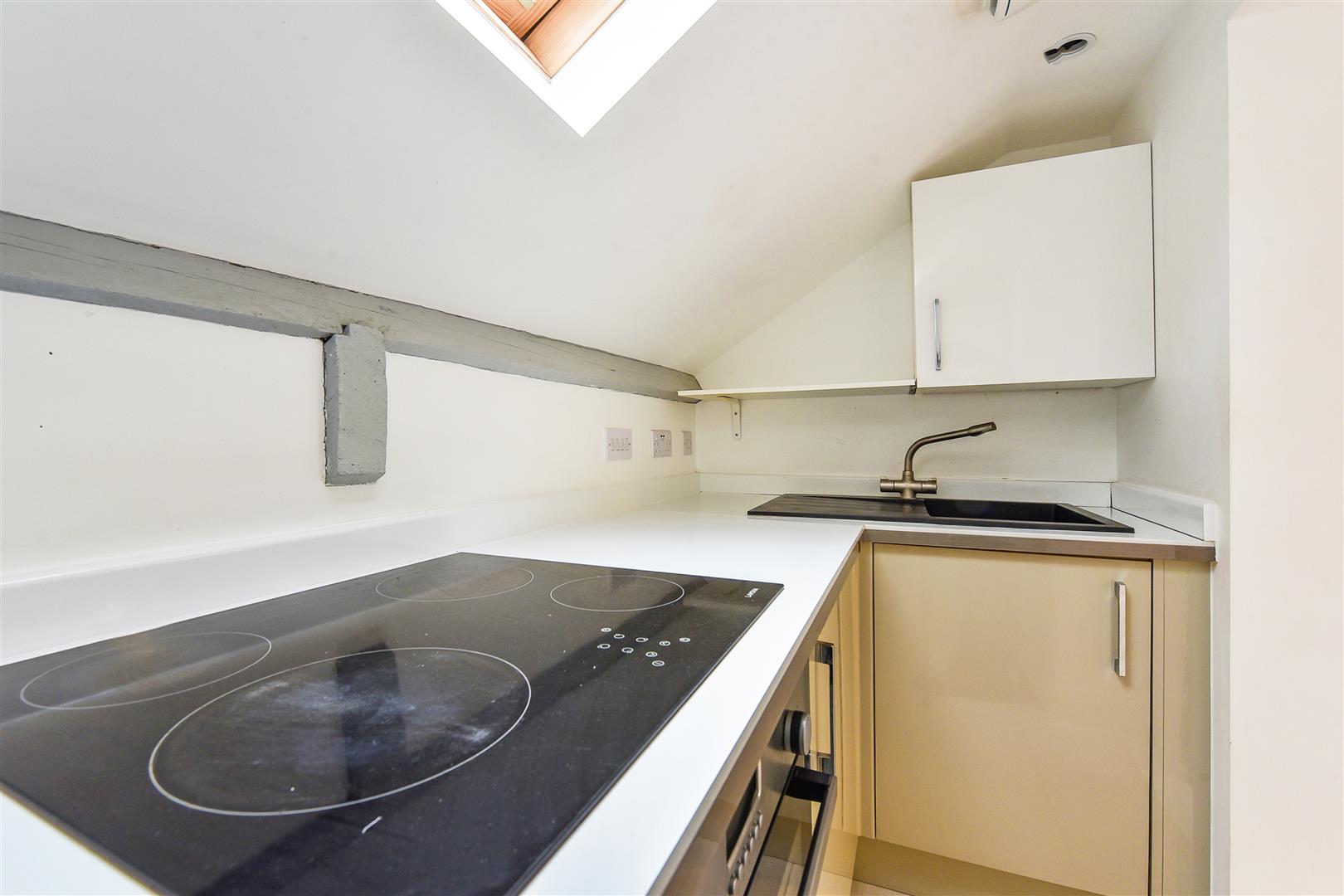 High Street, Andover | Graham & Co