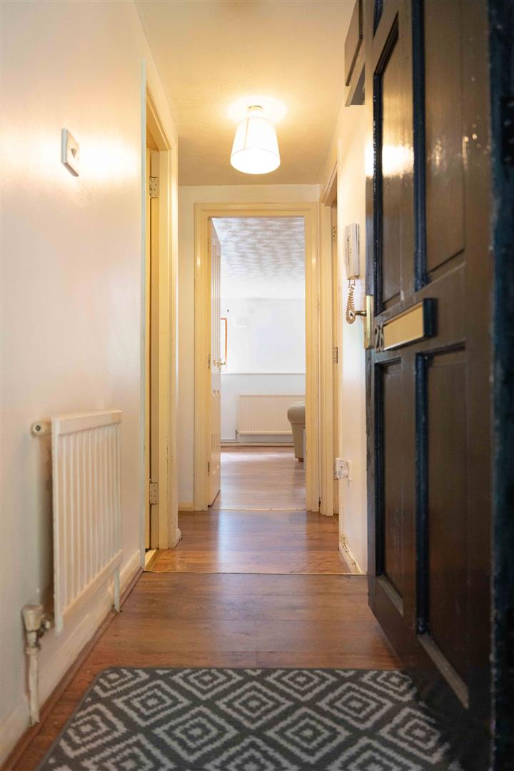 Kingsway Gardens, Andover | Graham & Co