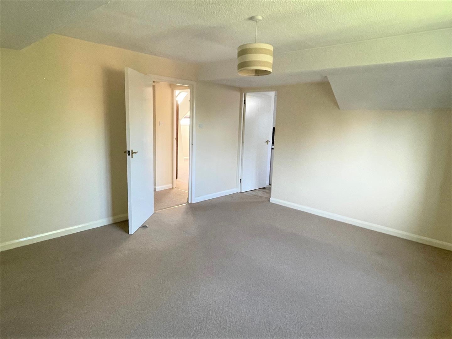 Heather Drive, Andover | Graham & Co