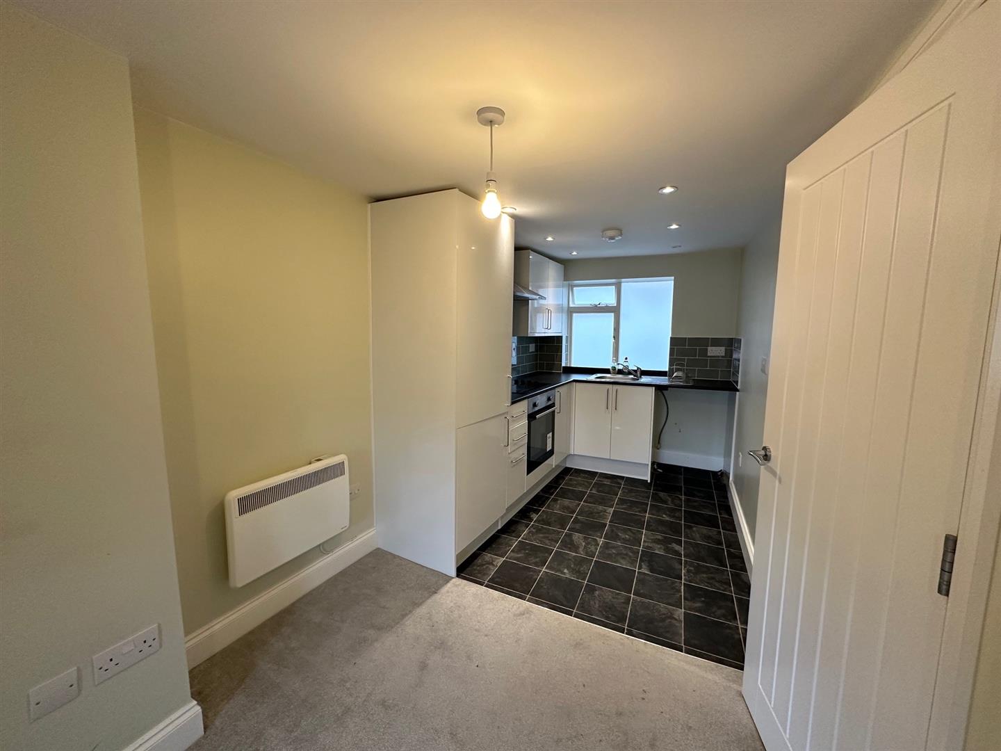 High Street, Andover | Graham & Co